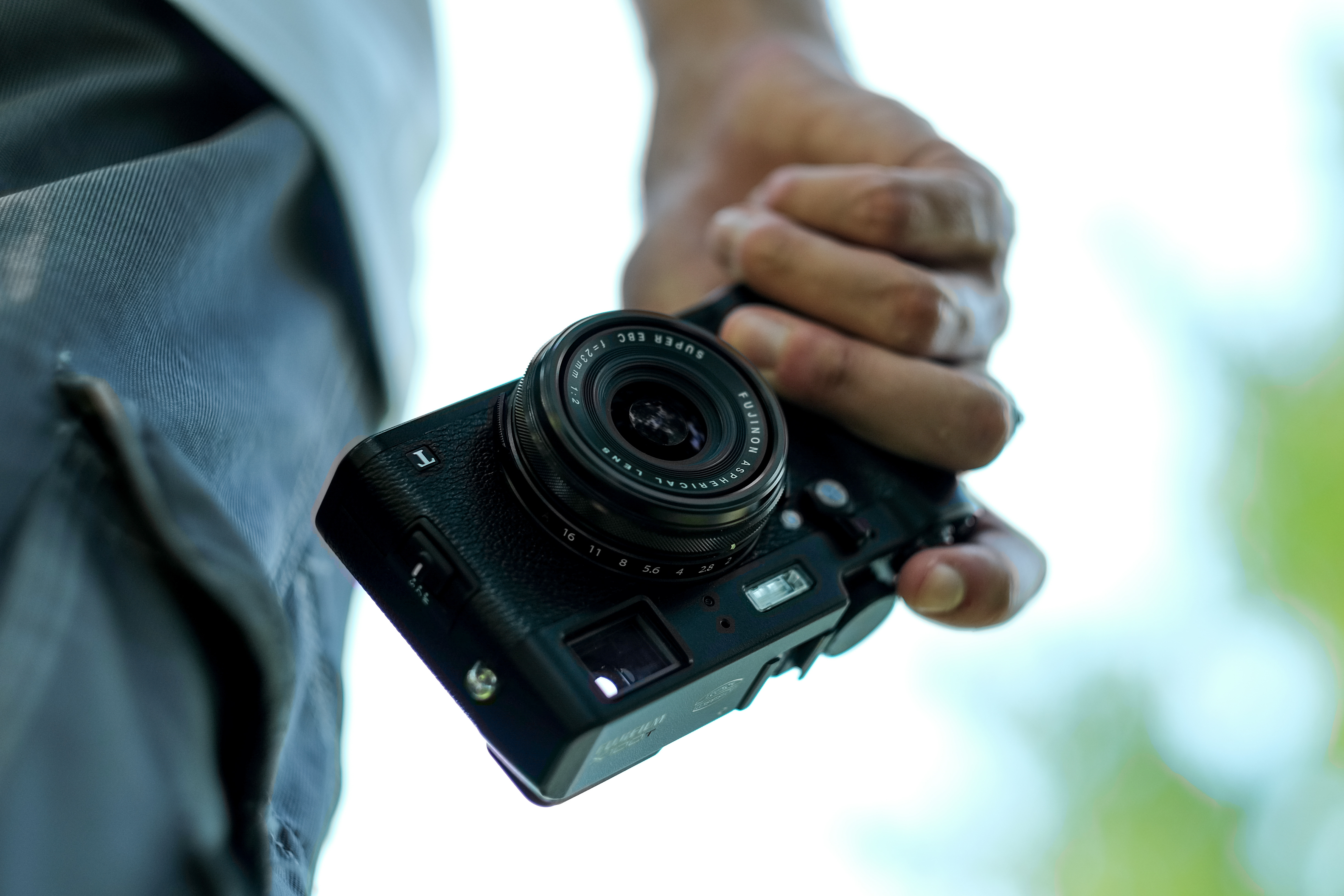 Wallpapers hand camera photography close up product from arashilkis ...