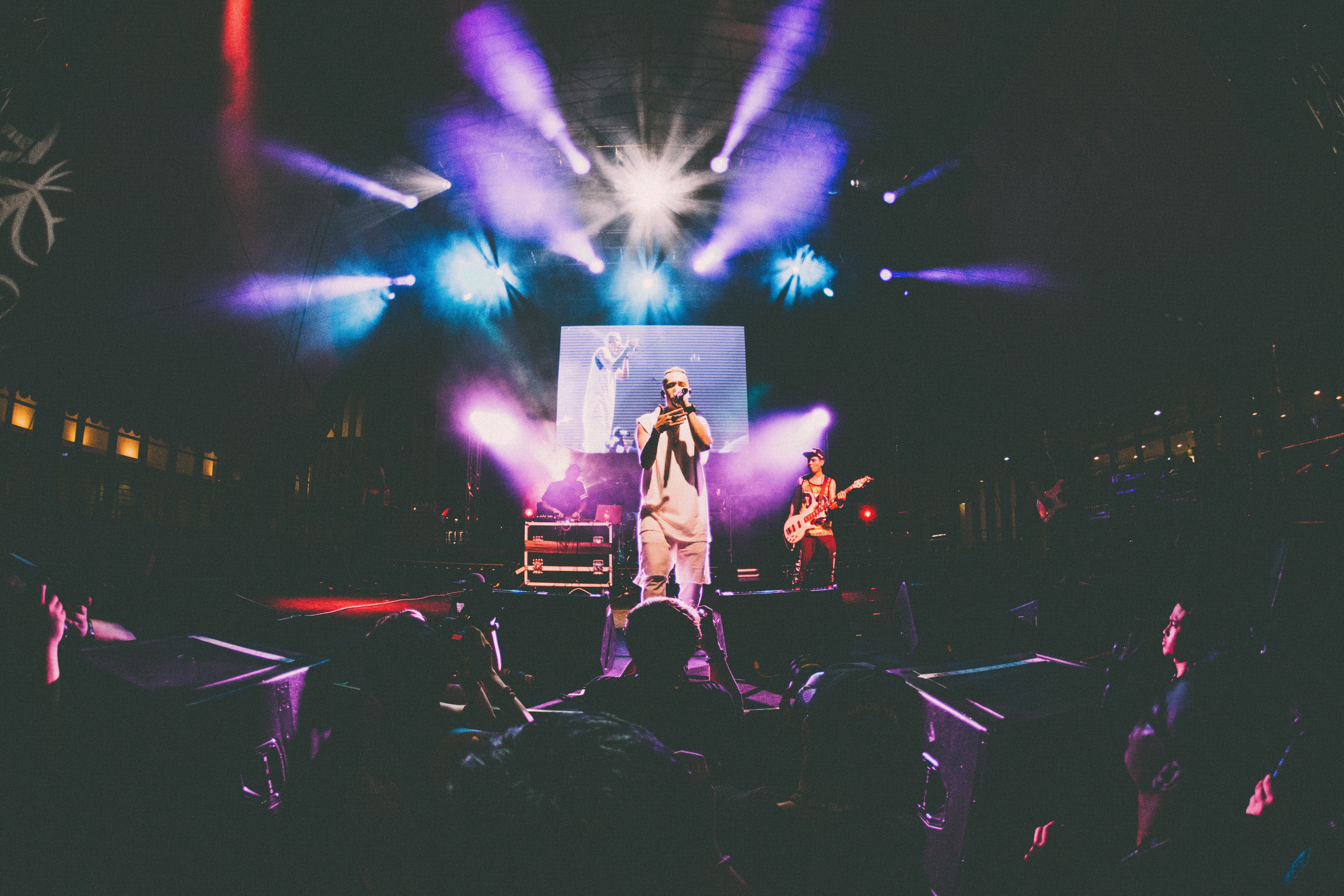 Wallpapers crowd concert singer band audience from uaha - desktop ...