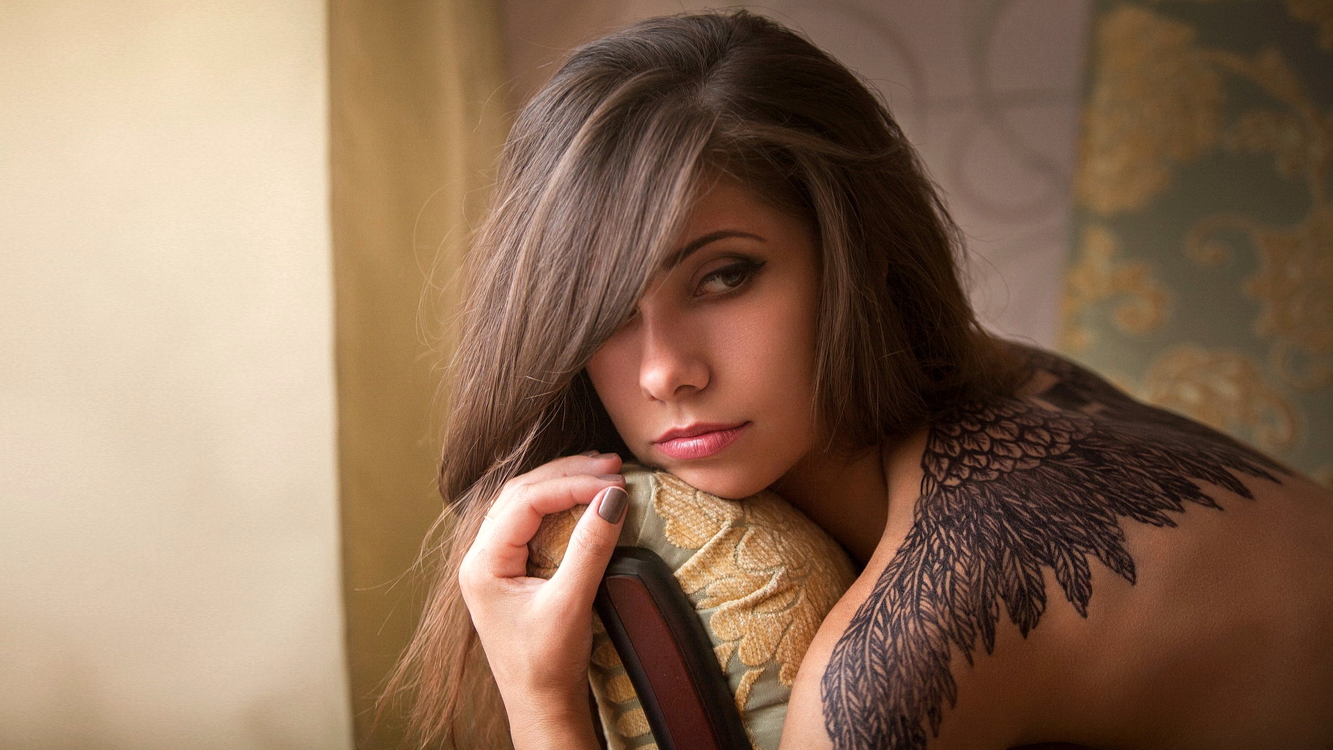 Sofia Ivanova sits on a chair in the room · 1920x1080 Full HD free photo from danastr - pictures ...