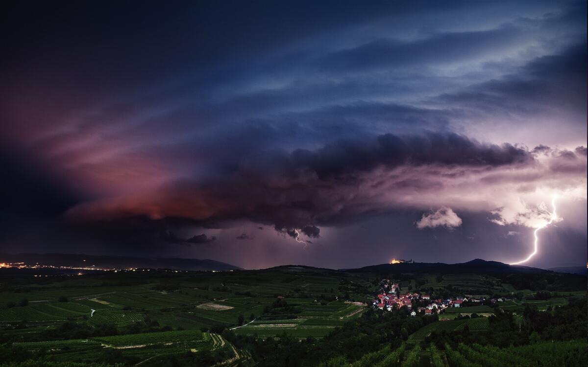 Ранний рассвет в горах · бесплатная фотография от Arashilkis картинки