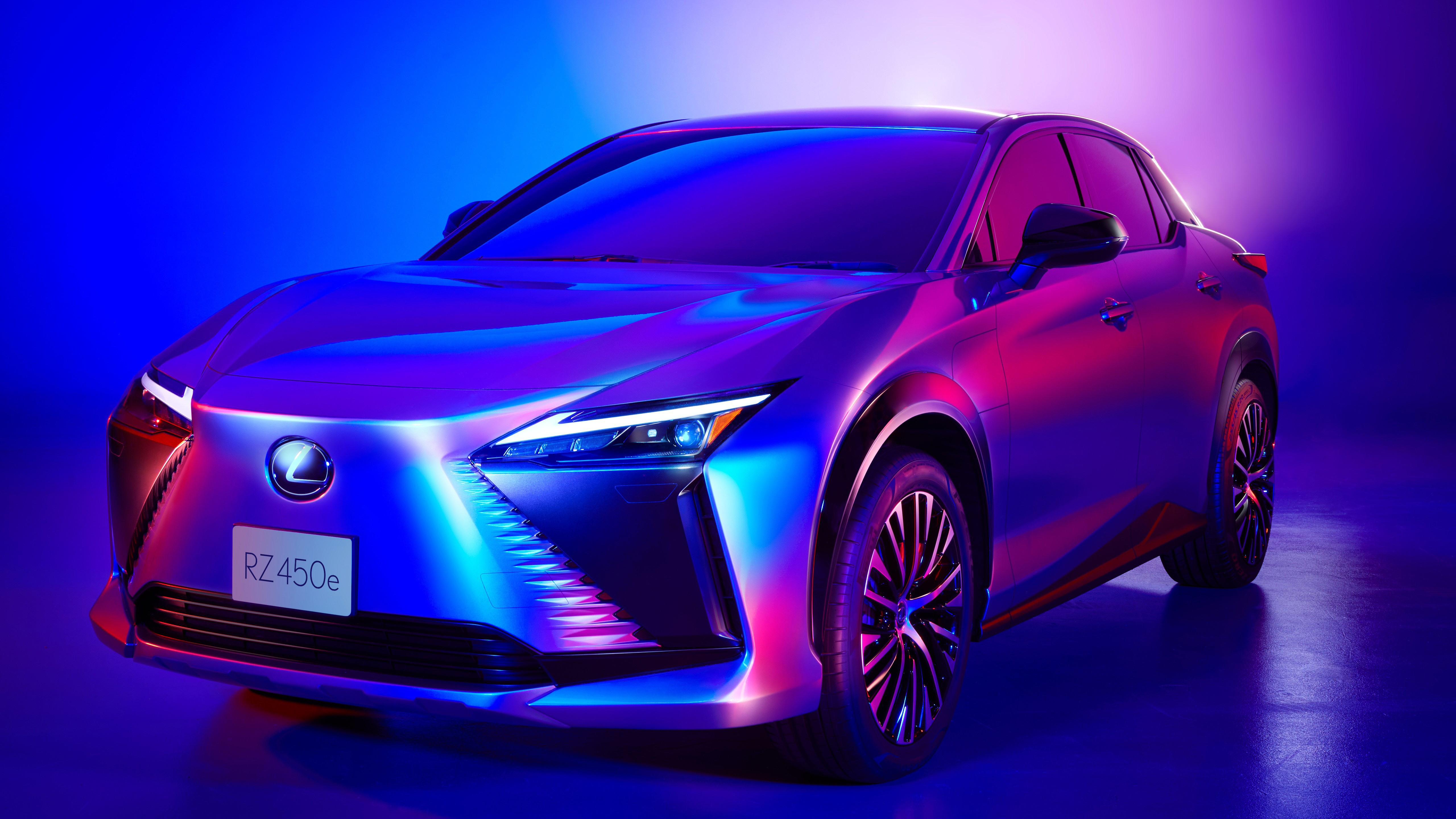 Обои неоновые огни обои lexus rz450e 2023 седан машины 1242x2688 iPhone ...