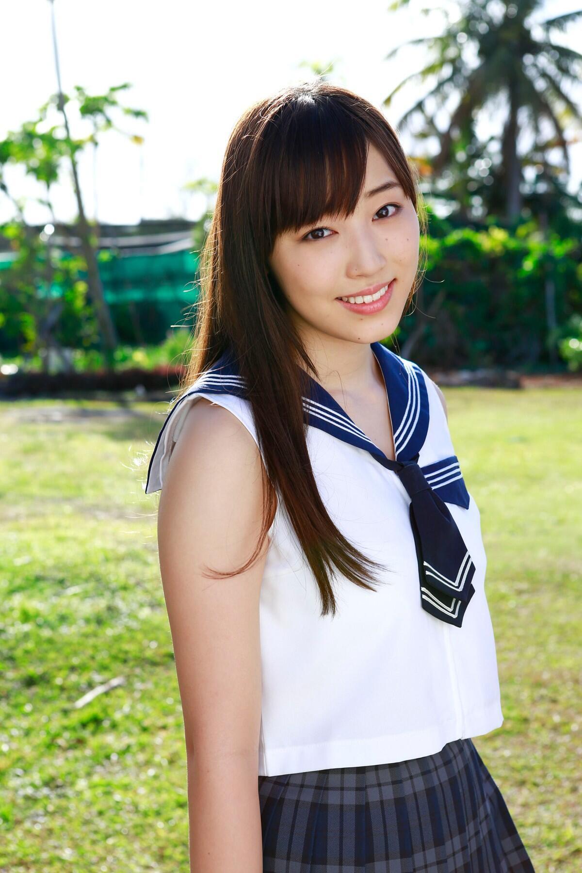 Обои Morning Musume глядя на зрителя каштановые волосы портрет человек